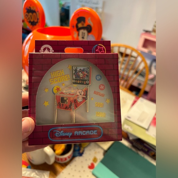 Disney | Other | Disney The Incredibles Pinball Machine Pin Mip Ltd ...